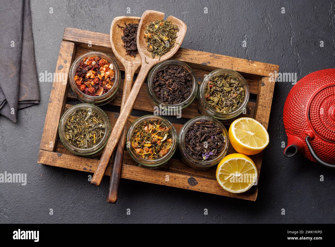 Diverse tea leaves hi-res stock photography and images - Alamy
