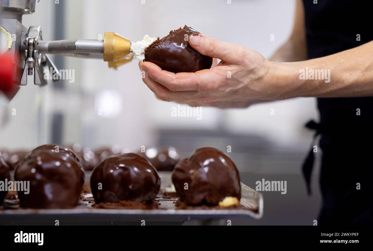 100 years choux batter hi-res stock photography and images - Alamy
