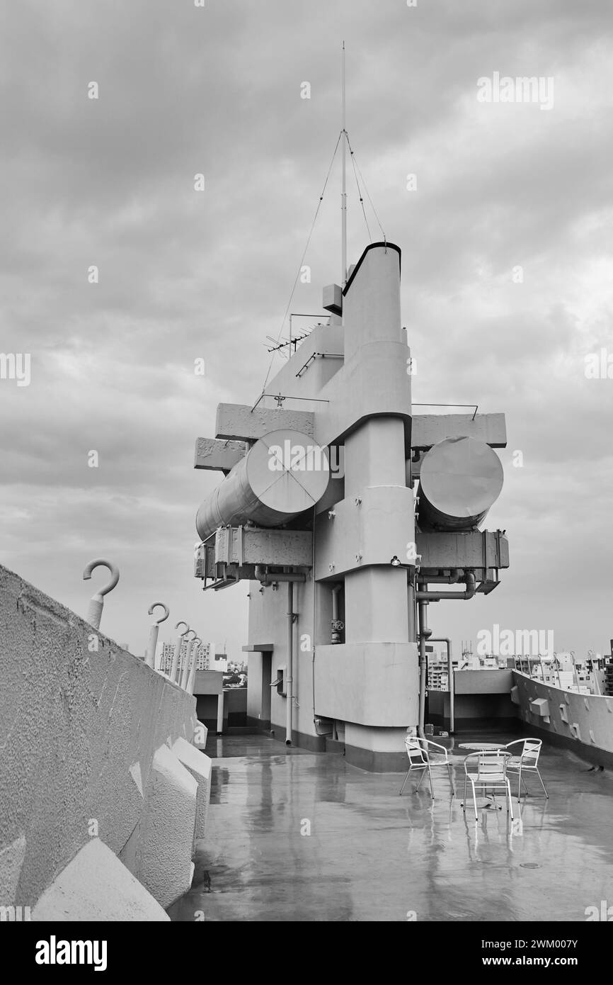 New Sky Building No. 3 / Gunkan building ('battleship building ... New Sky Building No. 3 / Gunkan building ('battleship building ...