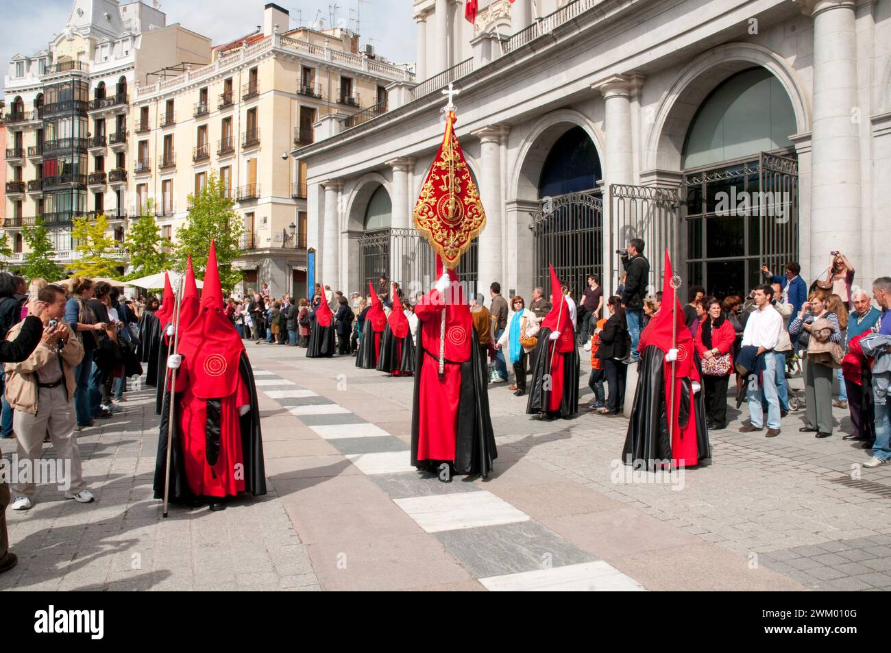 Tipica de madrid hi-res stock photography and images - Alamy