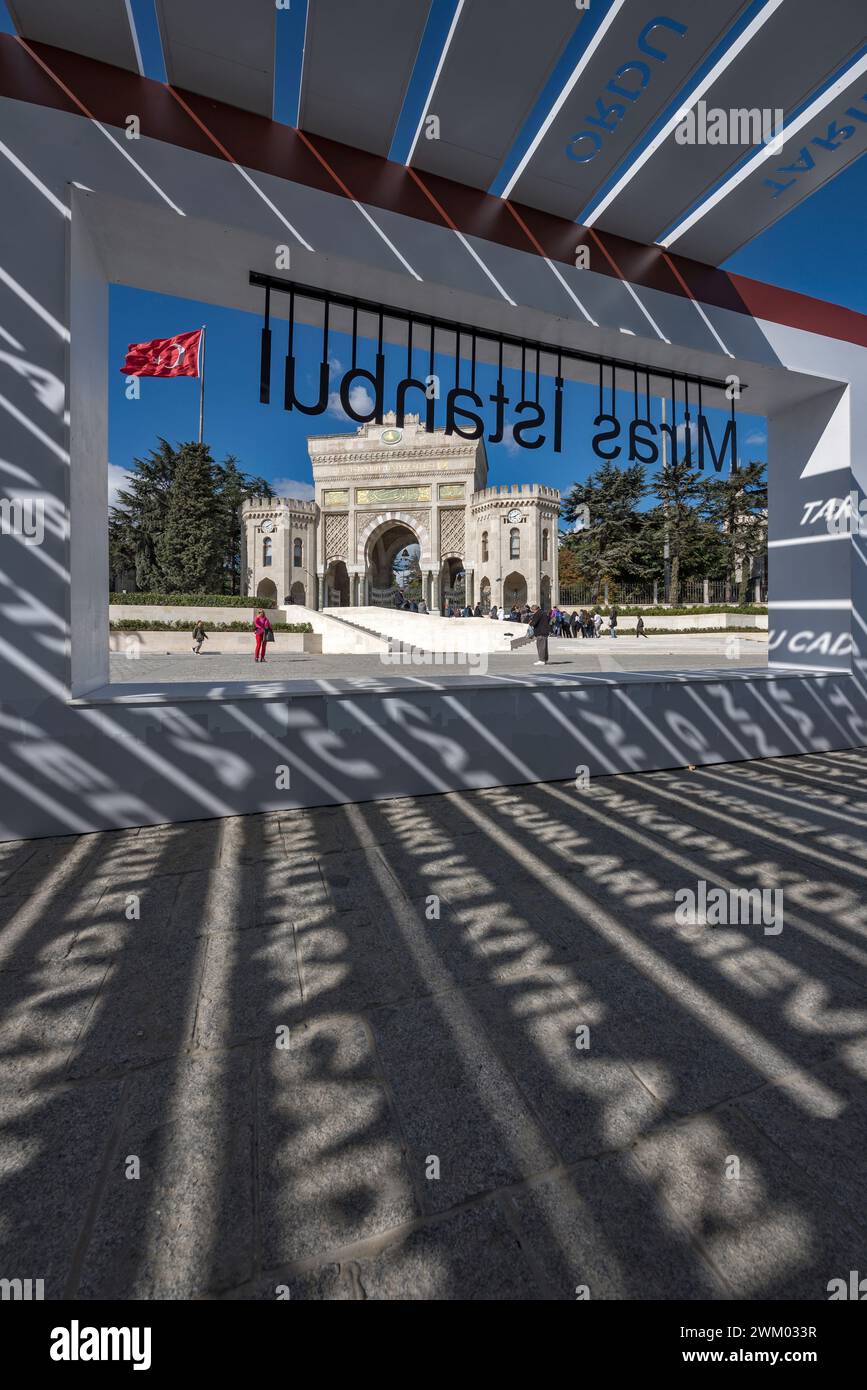 Beyazit Square in Istanbul, Turkey Stock Photo - Alamy