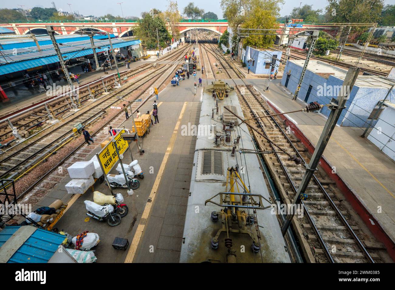 New Delhi railway station, India Stock Photo - Alamy