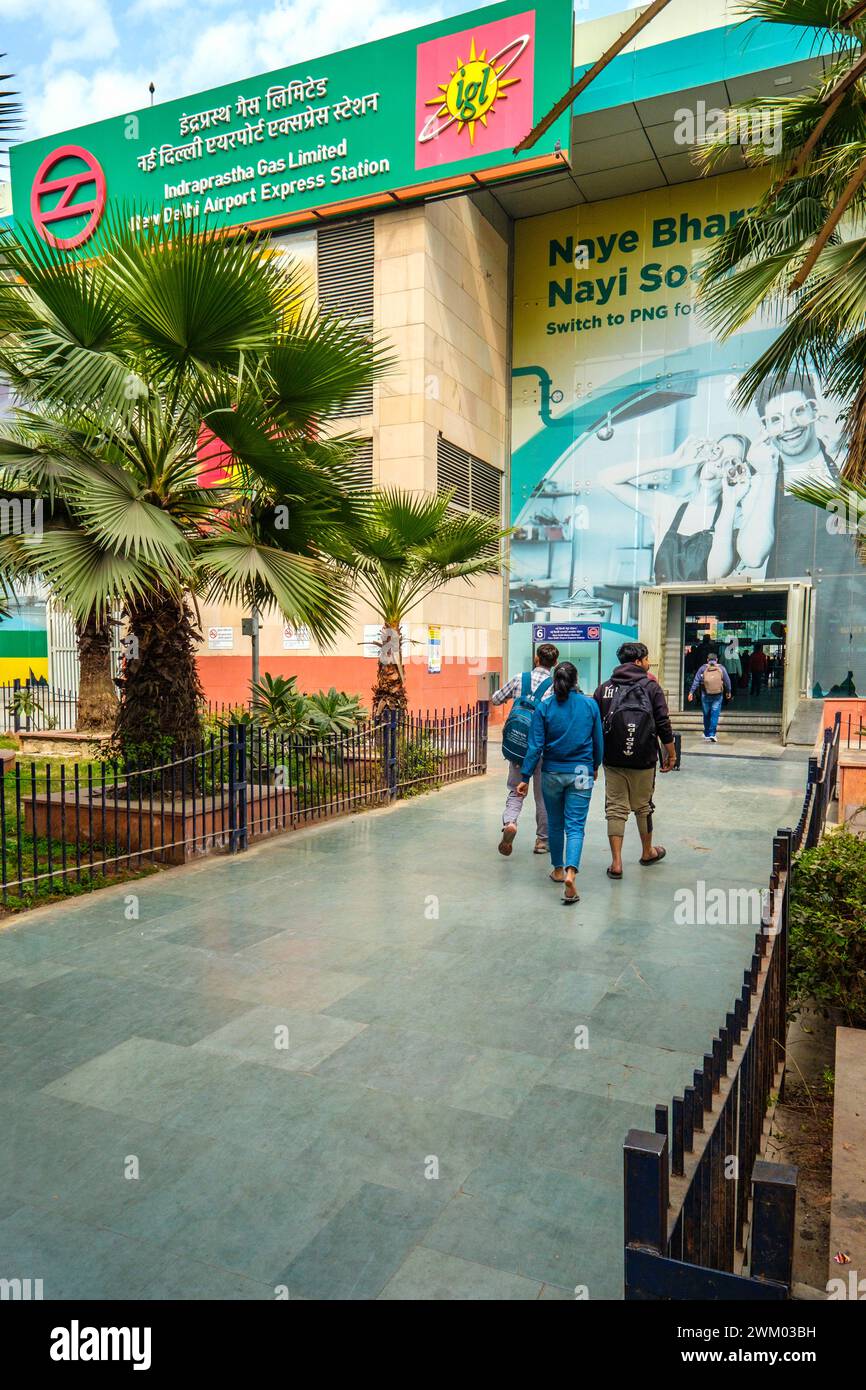 Delhi airport metro express hi-res stock photography and images - Alamy