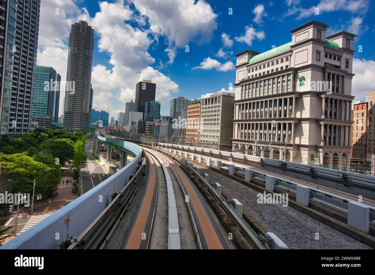 Yurikamome line, Monorail train, Tokyo, Japan Stock Photo - Alamy