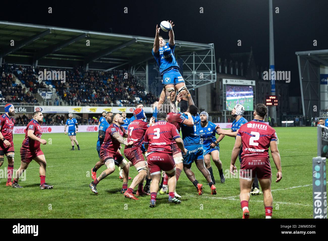 Vannes, France. 22nd Feb, 2024. Line Out for Anton Bresler of Vannes ...