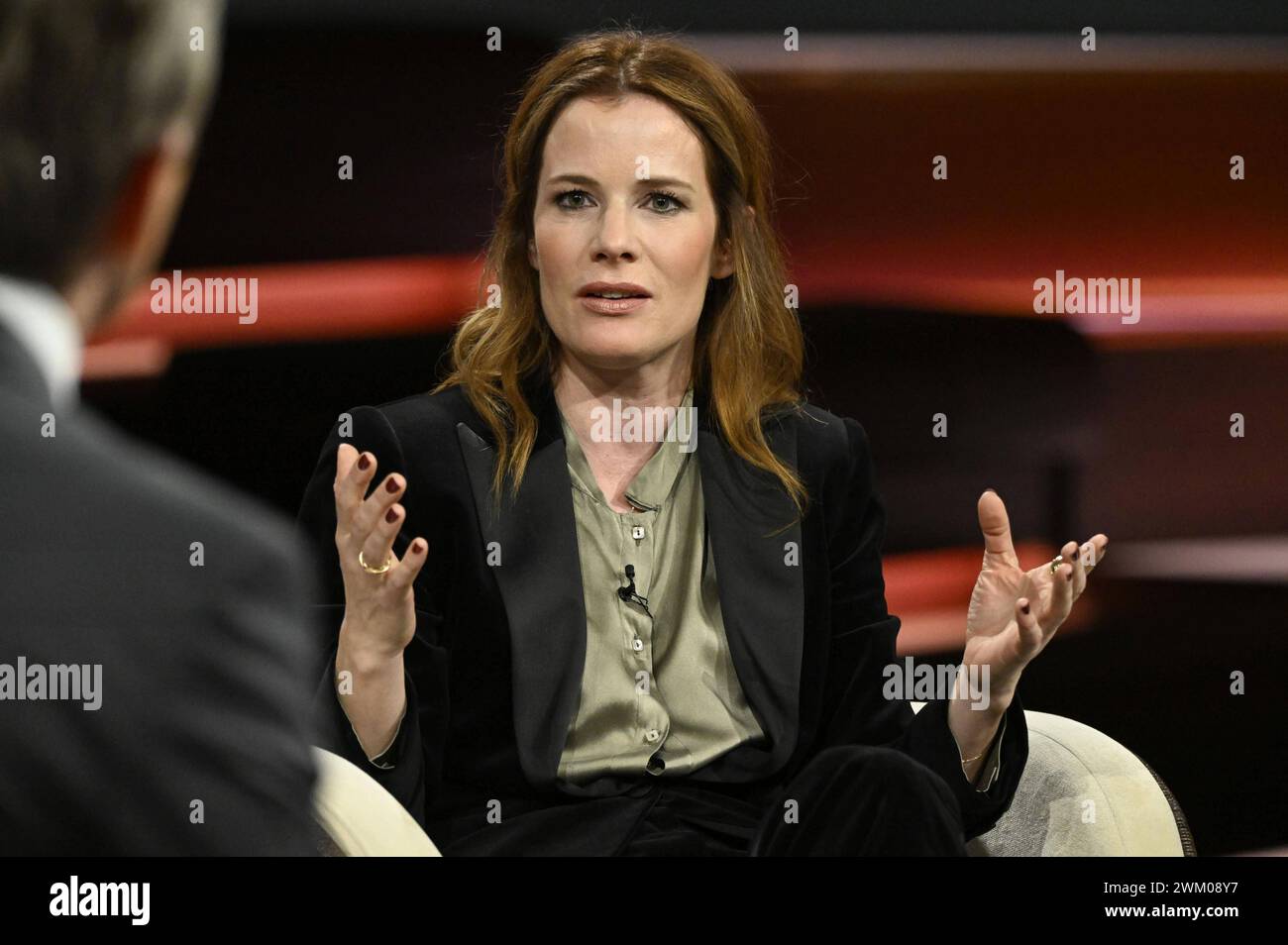 Florence Gaub Politologin 02/24 her Florence Gaub mit Markus Lanz am 20 ...