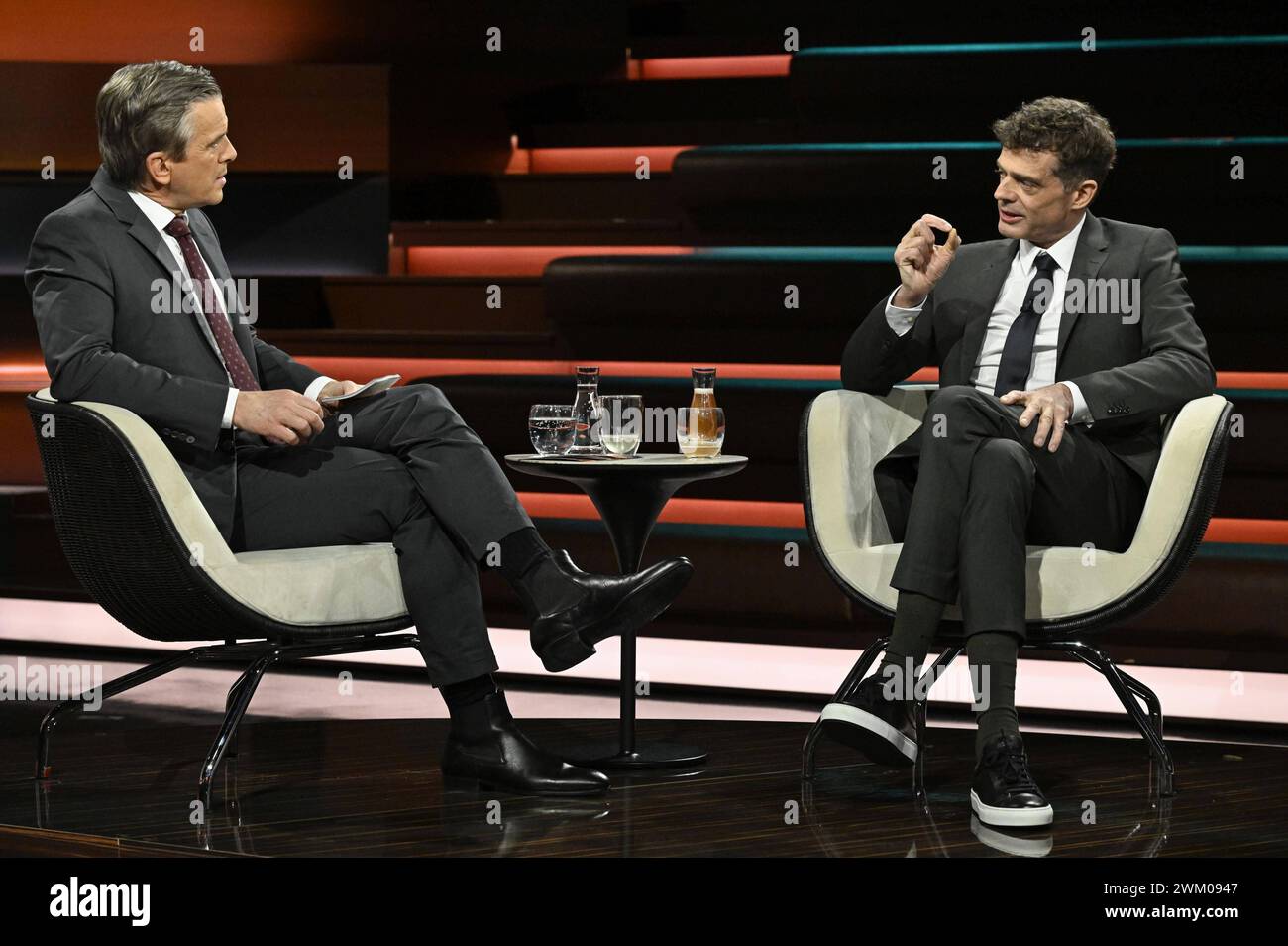 Markus Lanz li. mit Mike Mohring 02/24 her Markus Lanz li. und Mike ...