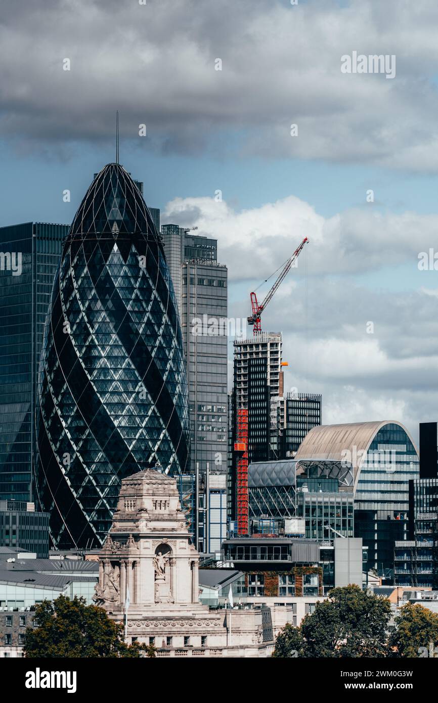 Tall prominent structure hi-res stock photography and images - Alamy