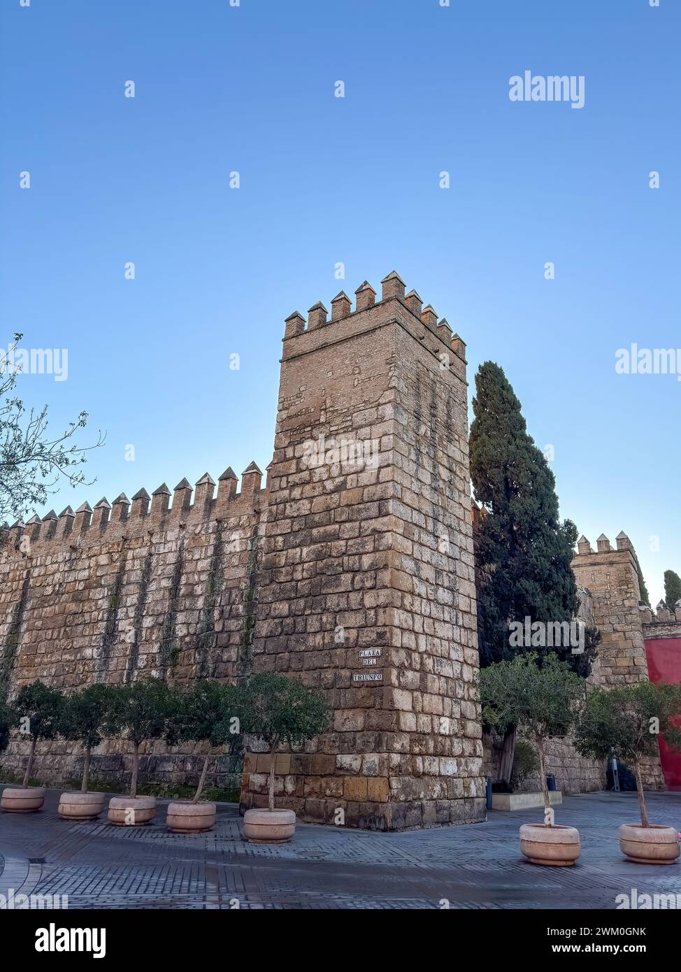 Alcazar wall hi-res stock photography and images - Alamy