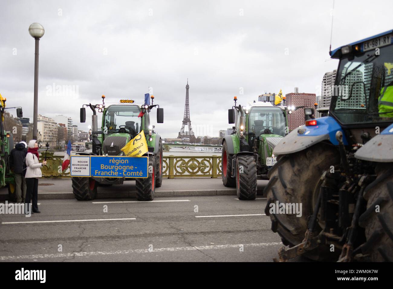 French farmers of the Coordination Rural (CR) agricultural union with ...