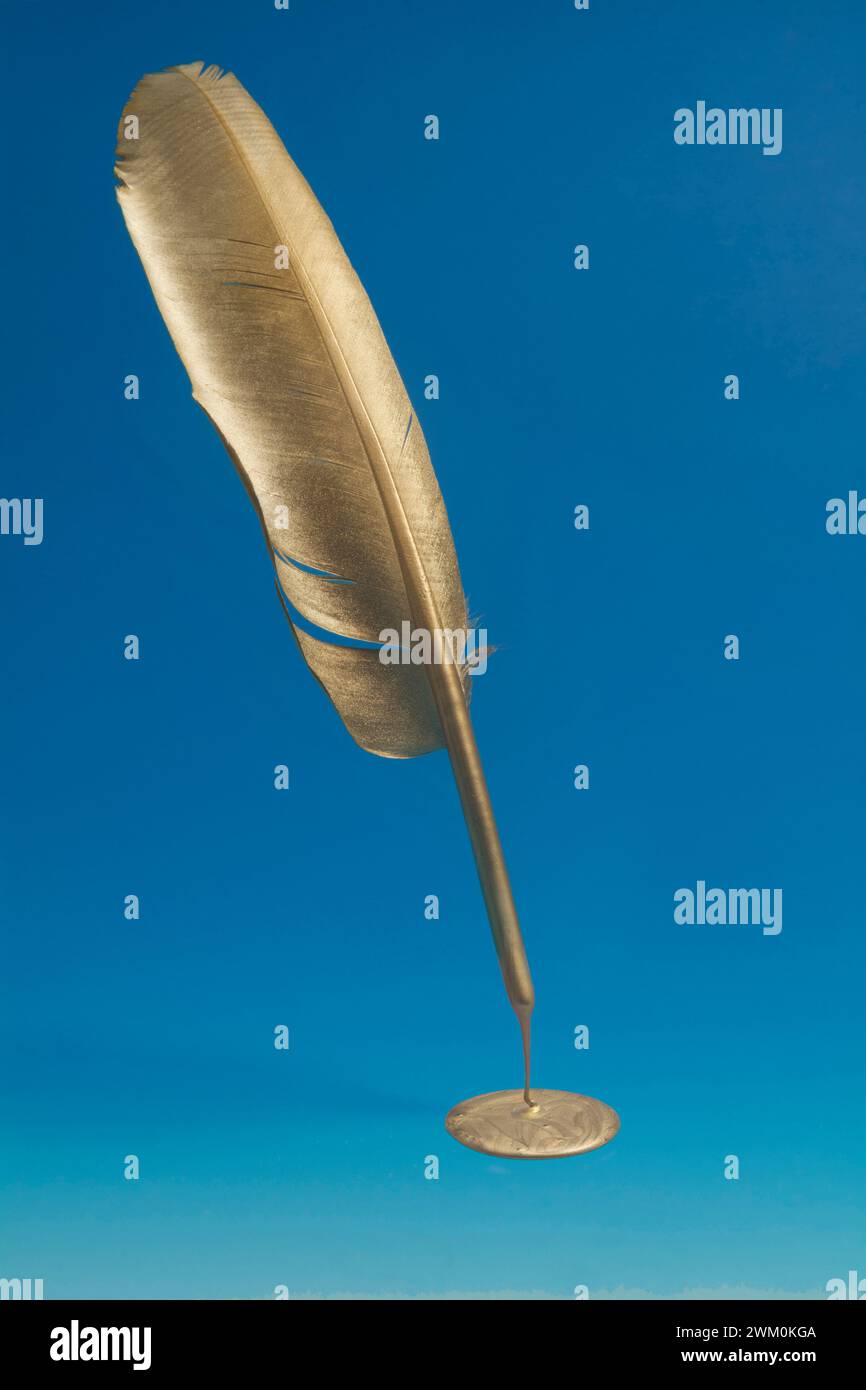 Golden feather hi-res stock photography and images - Alamy
