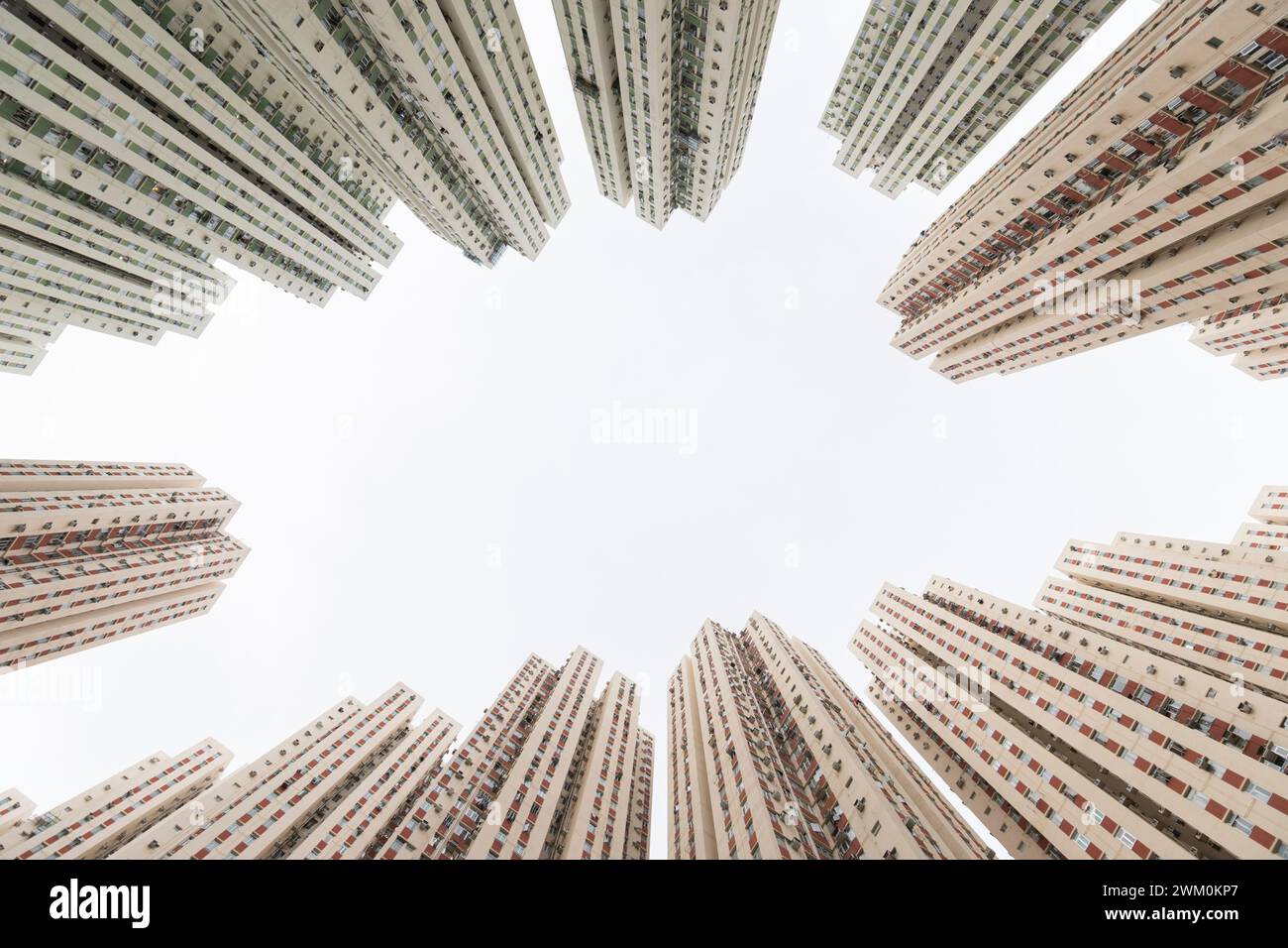 Row high rise buildings hi-res stock photography and images - Alamy