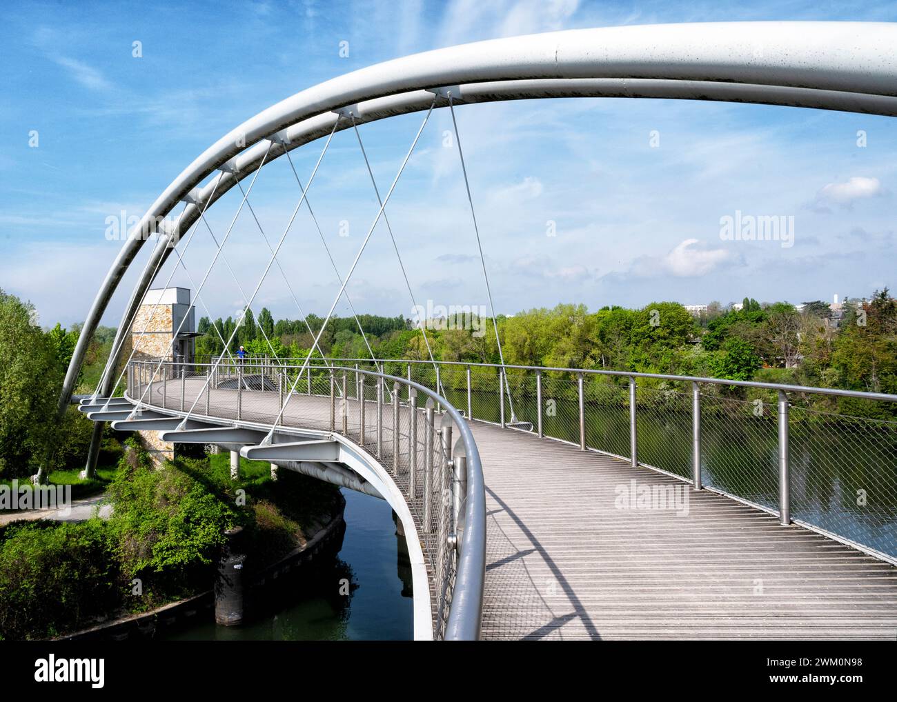 Dessau modern bridge hi-res stock photography and images - Alamy