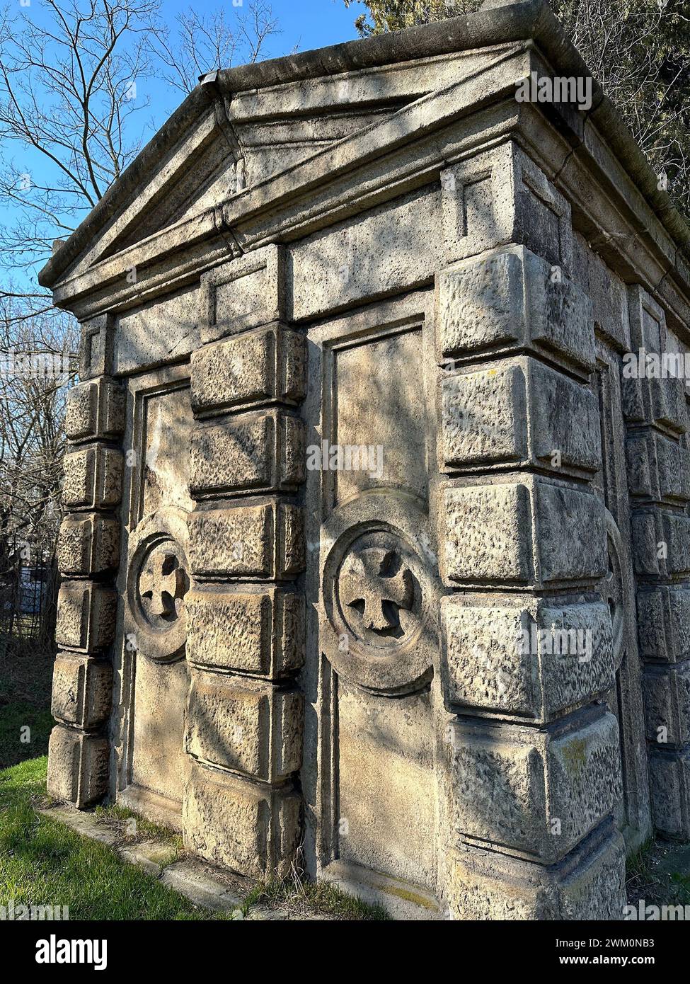 Old stone crypt in the old abandoned cemetery Stock Photo - Alamy