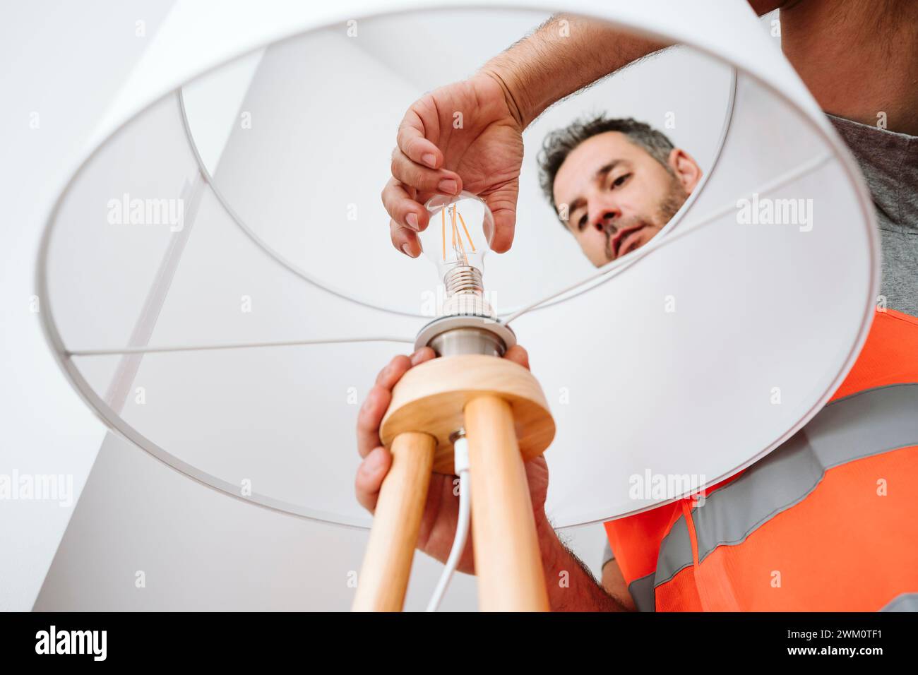 Electrician working in home hi-res stock photography and images - Alamy