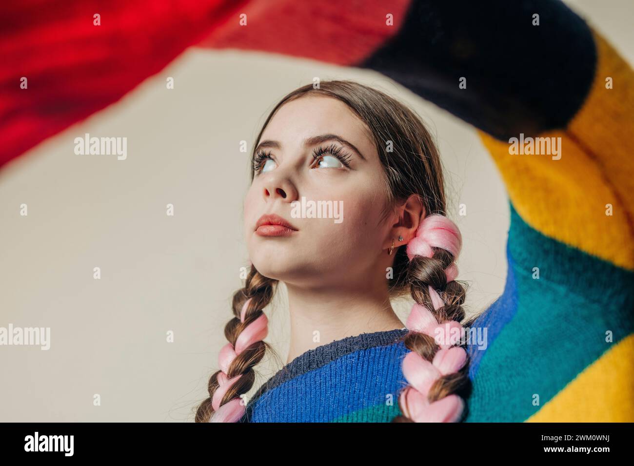 Woman wearing multi coloured hi-res stock photography and images - Alamy