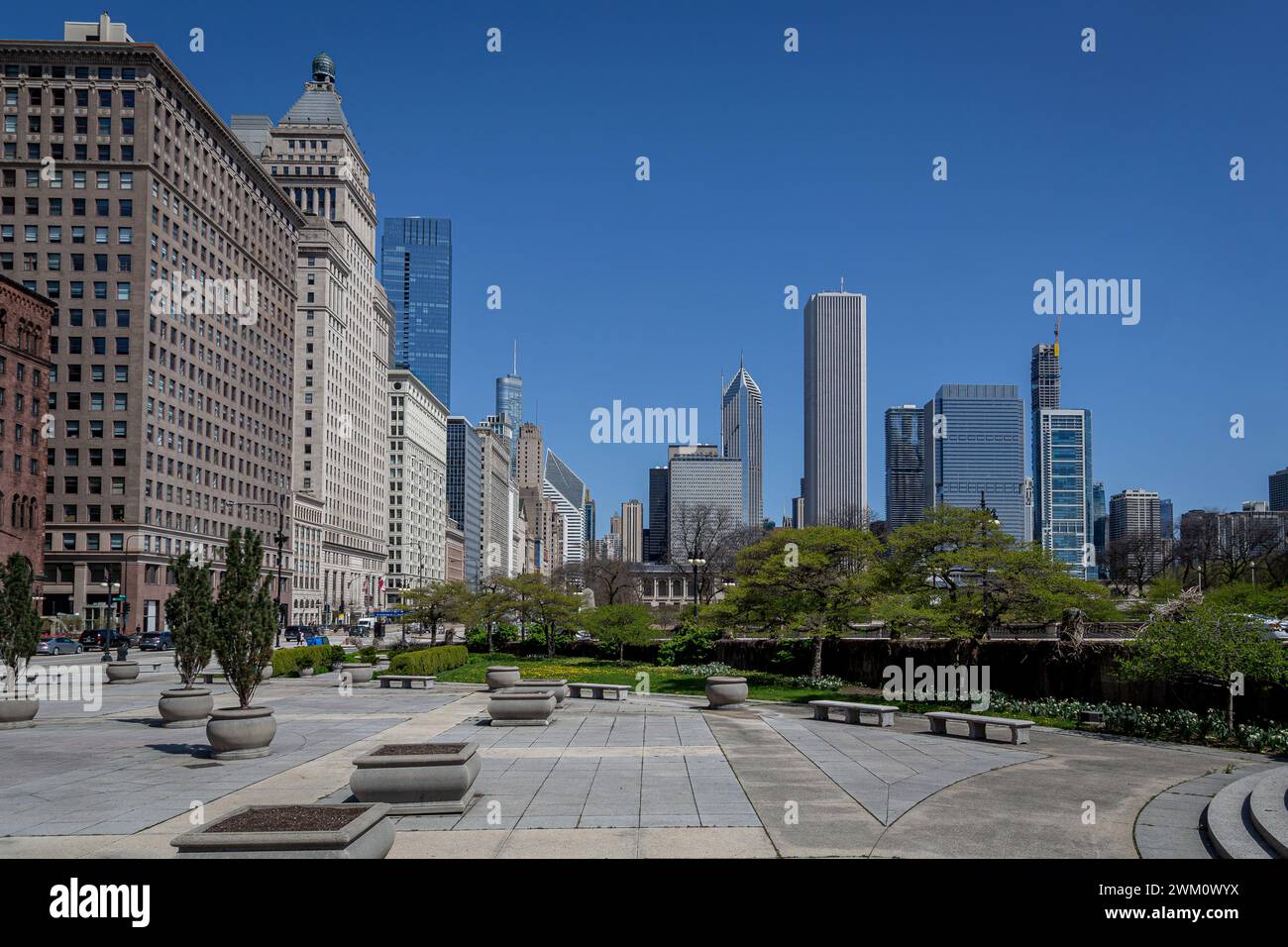 USA, Illinois, Chicago, Paved square in summer Stock Photo - Alamy