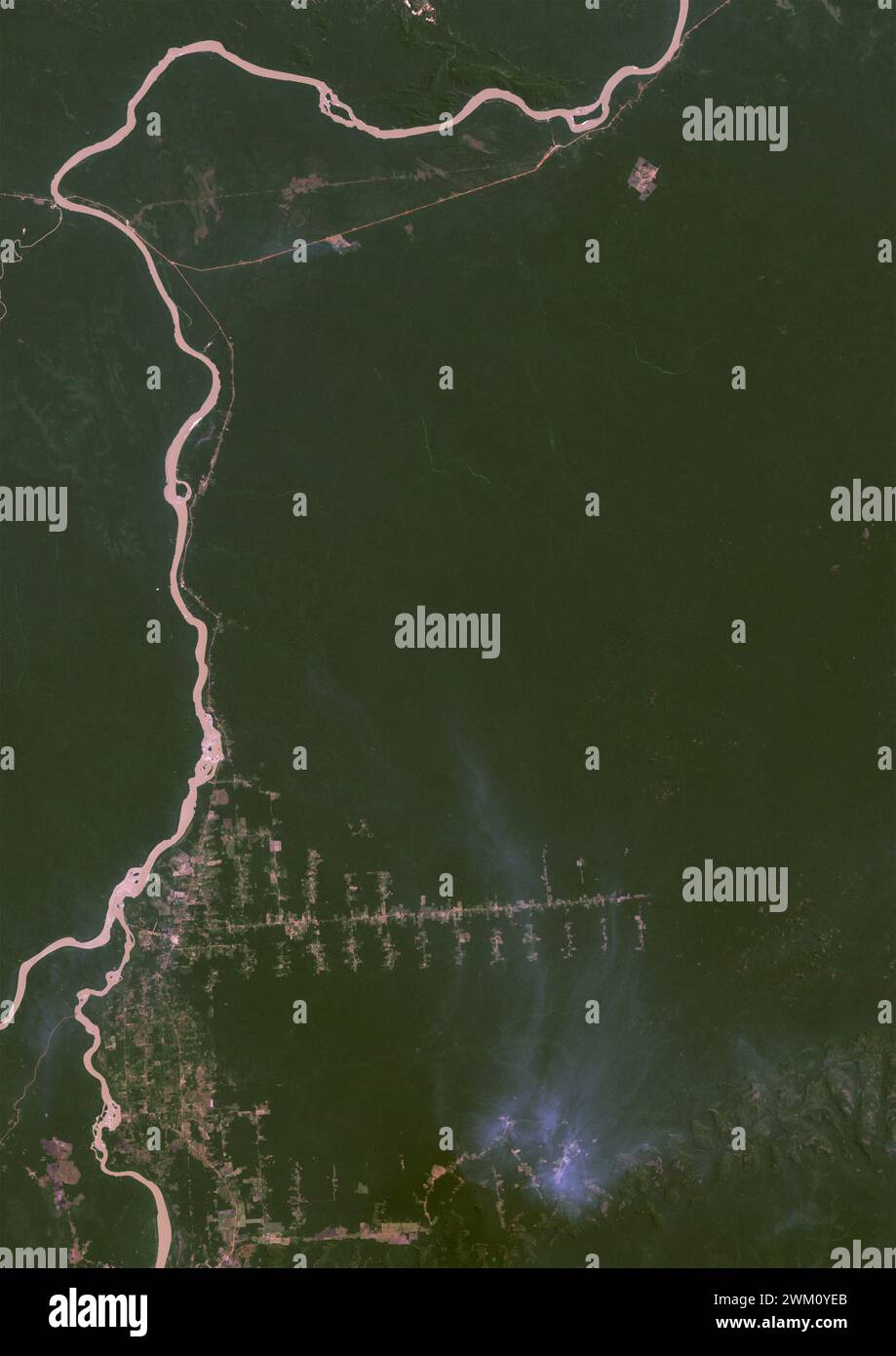 Amazon rainforest deforestation map hi-res stock photography and images ...