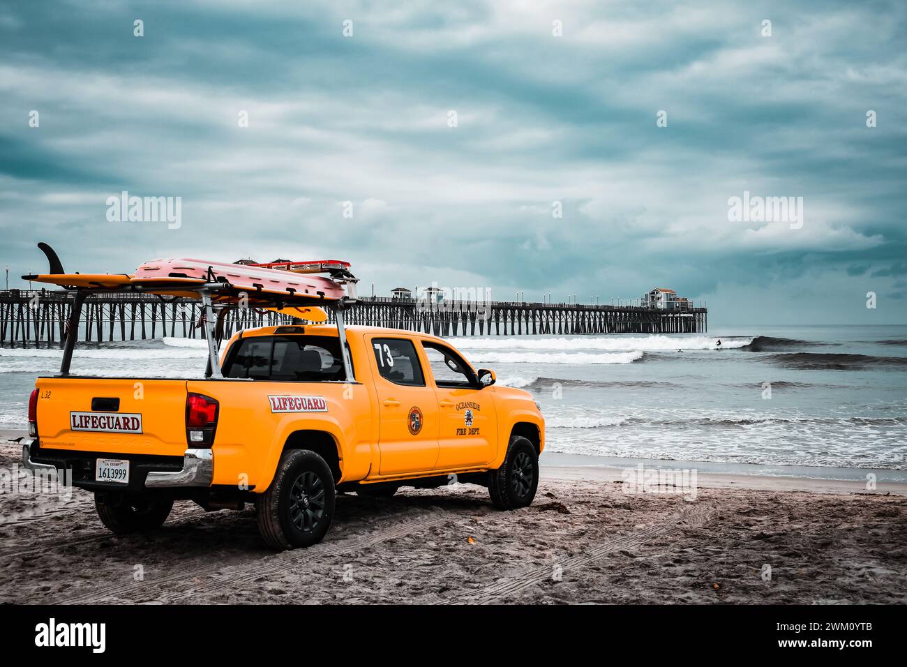 Lifeguard truck hi-res stock photography and images - Alamy