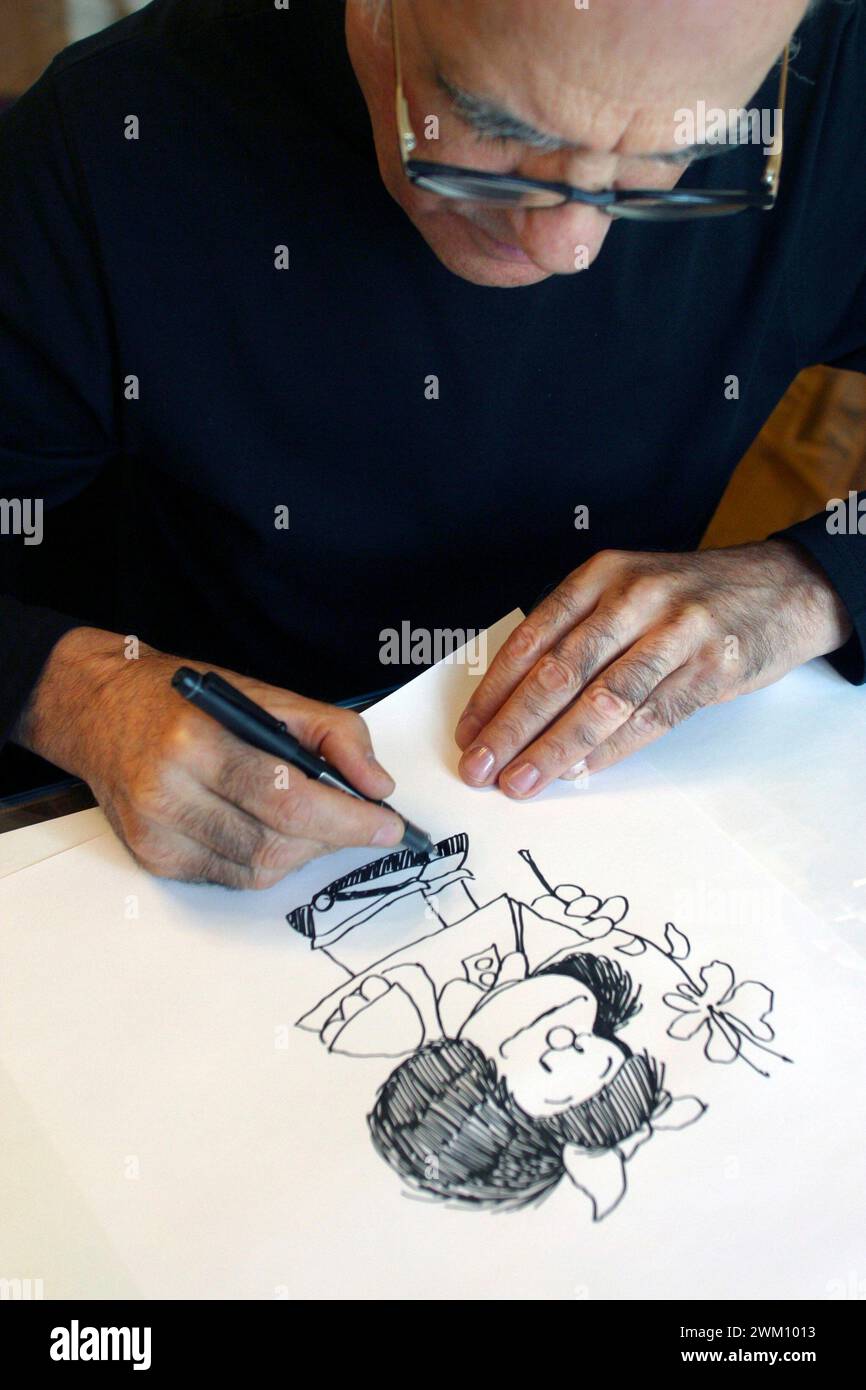 Argentinian cartoonists hi-res stock photography and images - Alamy