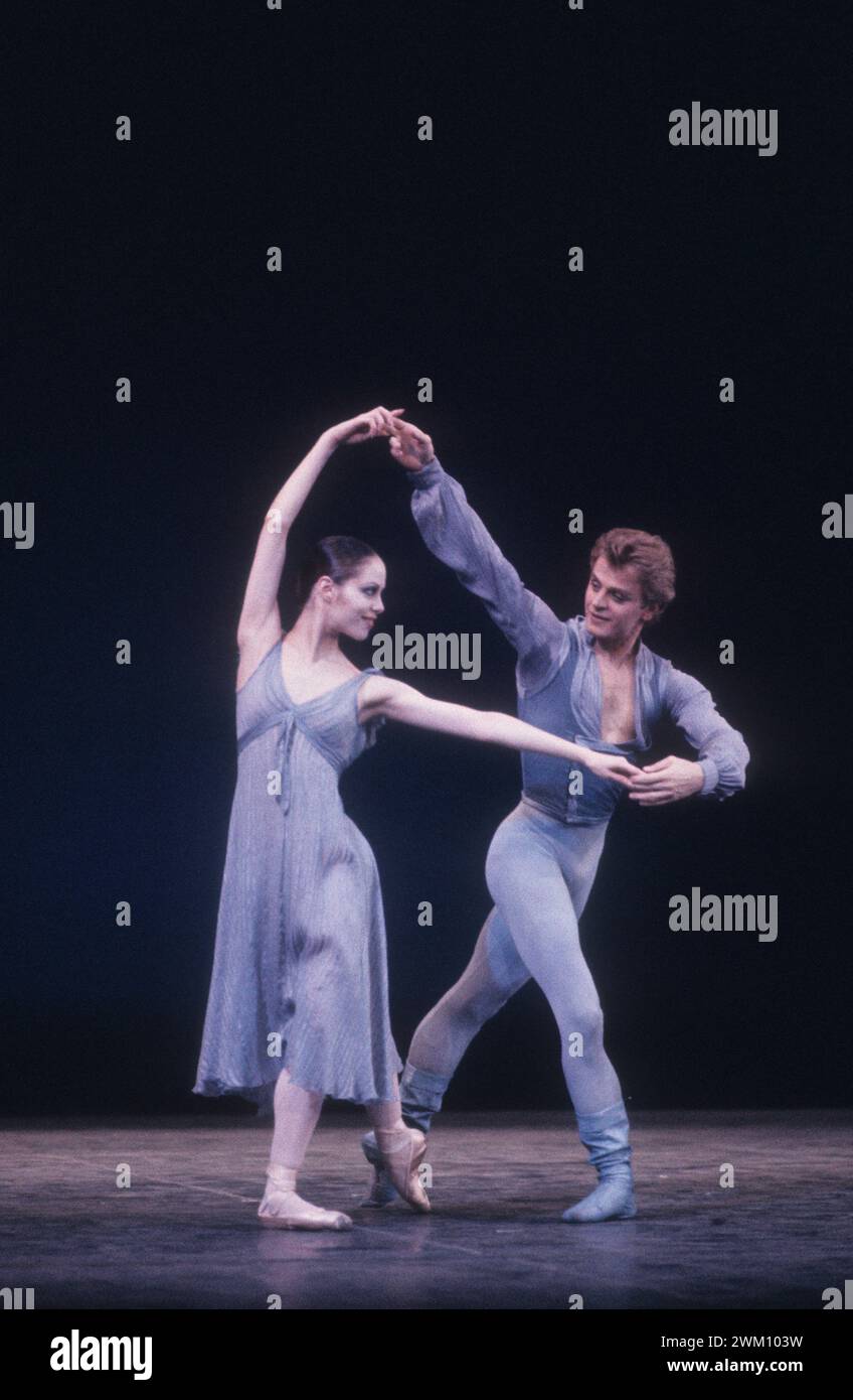 Russian female ballet dancers hi-res stock photography and images - Alamy