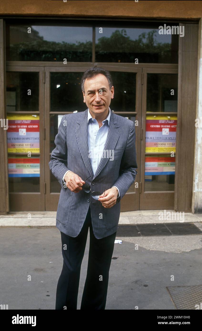 3824261 Antoine Vitez; (add.info.: Rome, 1984. French stage director ...