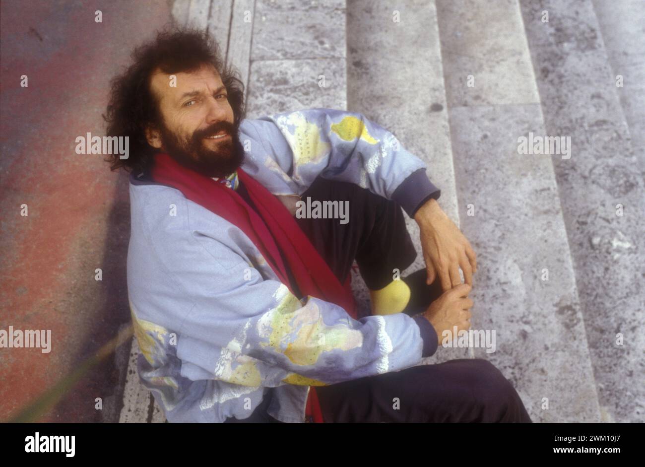 French pop singer hi-res stock photography and images - Alamy