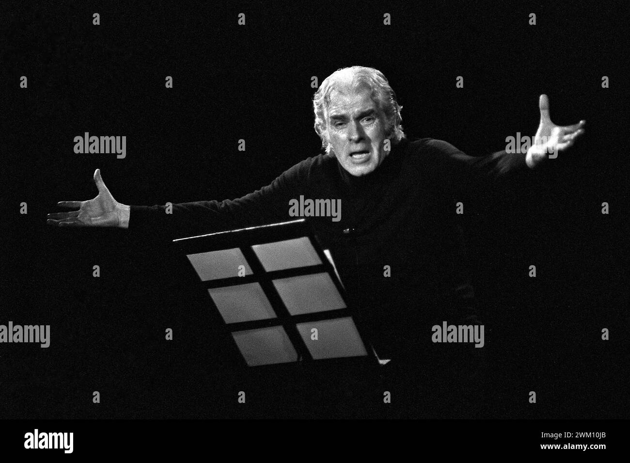 3824228 Giorgio Strehler; (add.info.: Piccolo Teatro in Milan, 1982 ...