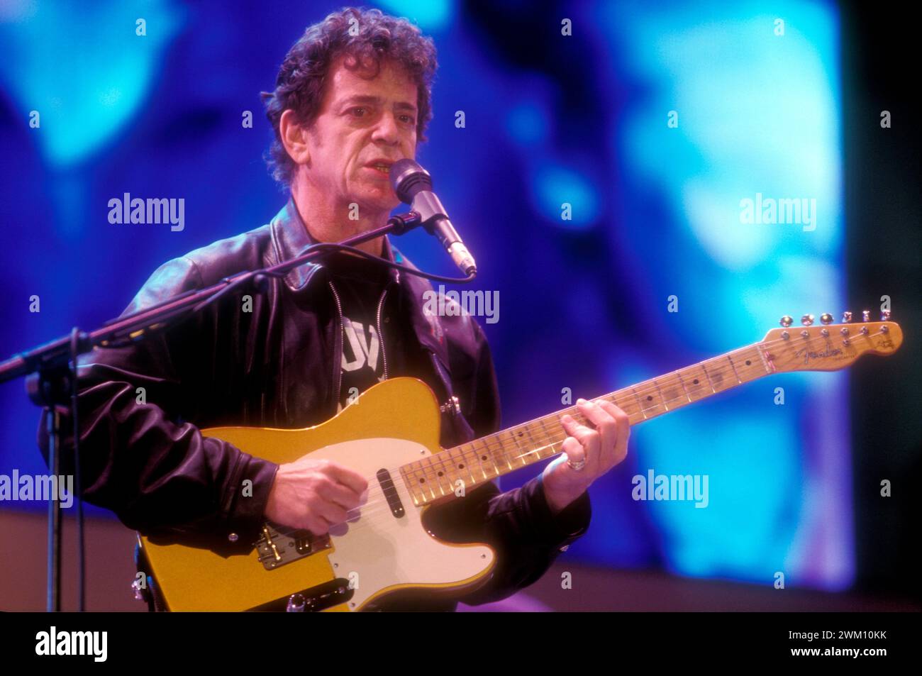 Tor singer hi-res stock photography and images - Alamy