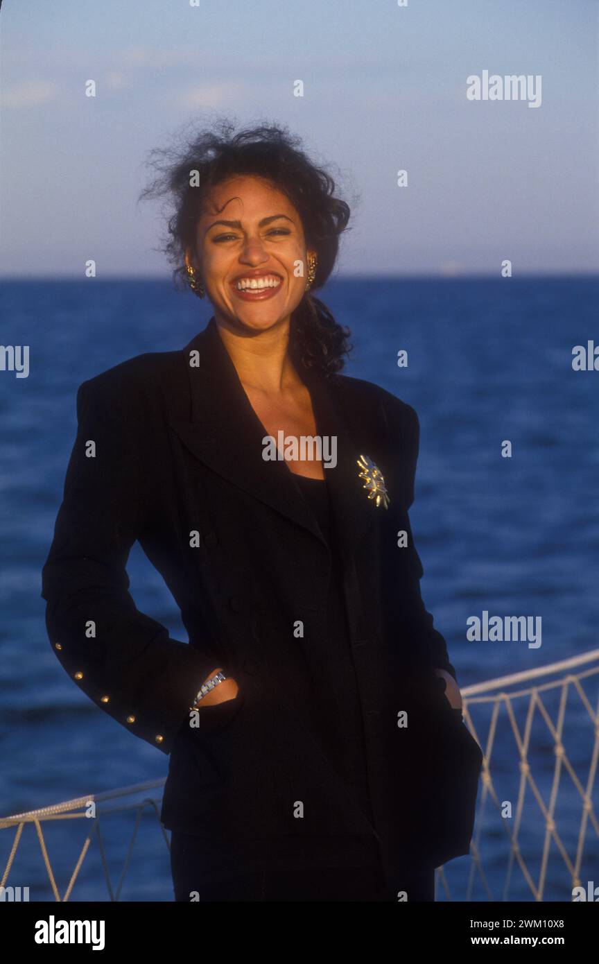 3824649 Viktor Lazlo; (add.info.: Venice Film Festival 1990. French ...