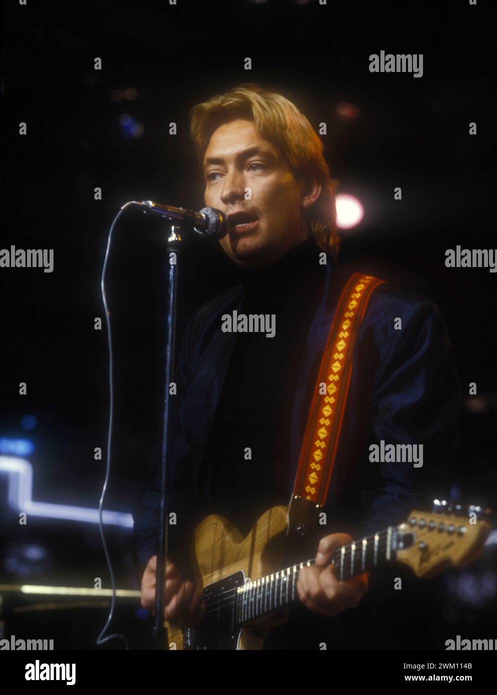 3824826 Chris Rea; (add.info.: Singer-songwriter and guitarist Chris ...