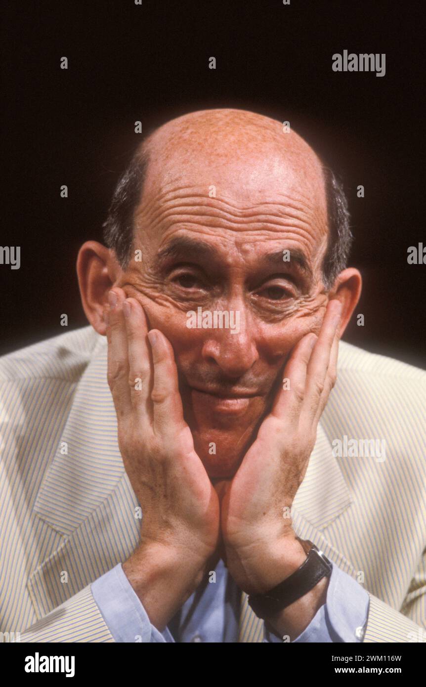 Paul aron hi-res stock photography and images - Alamy