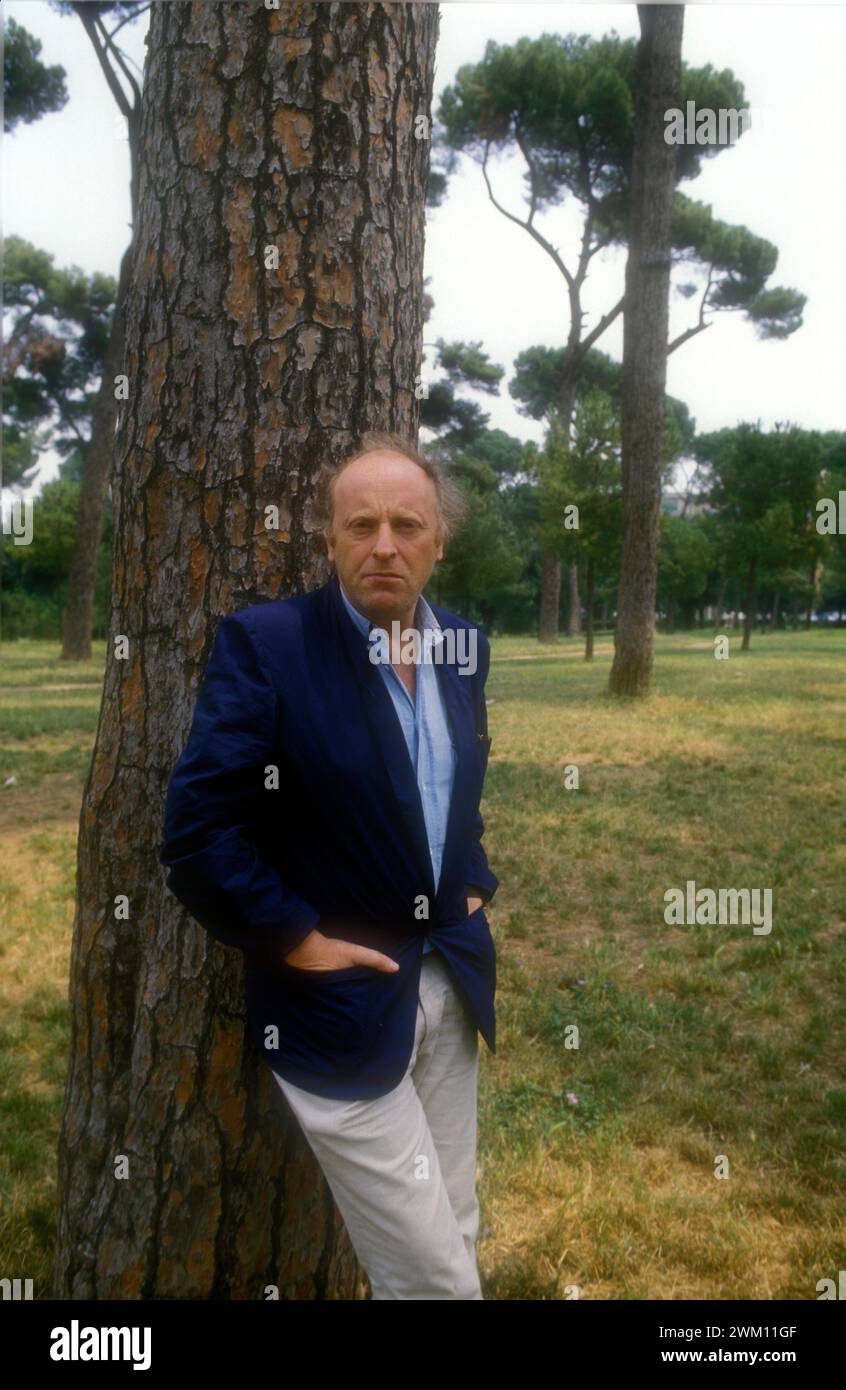 3825321 Joseph Brodsky; (add.info.: Rome, Villa Borghese, about 1985 ...