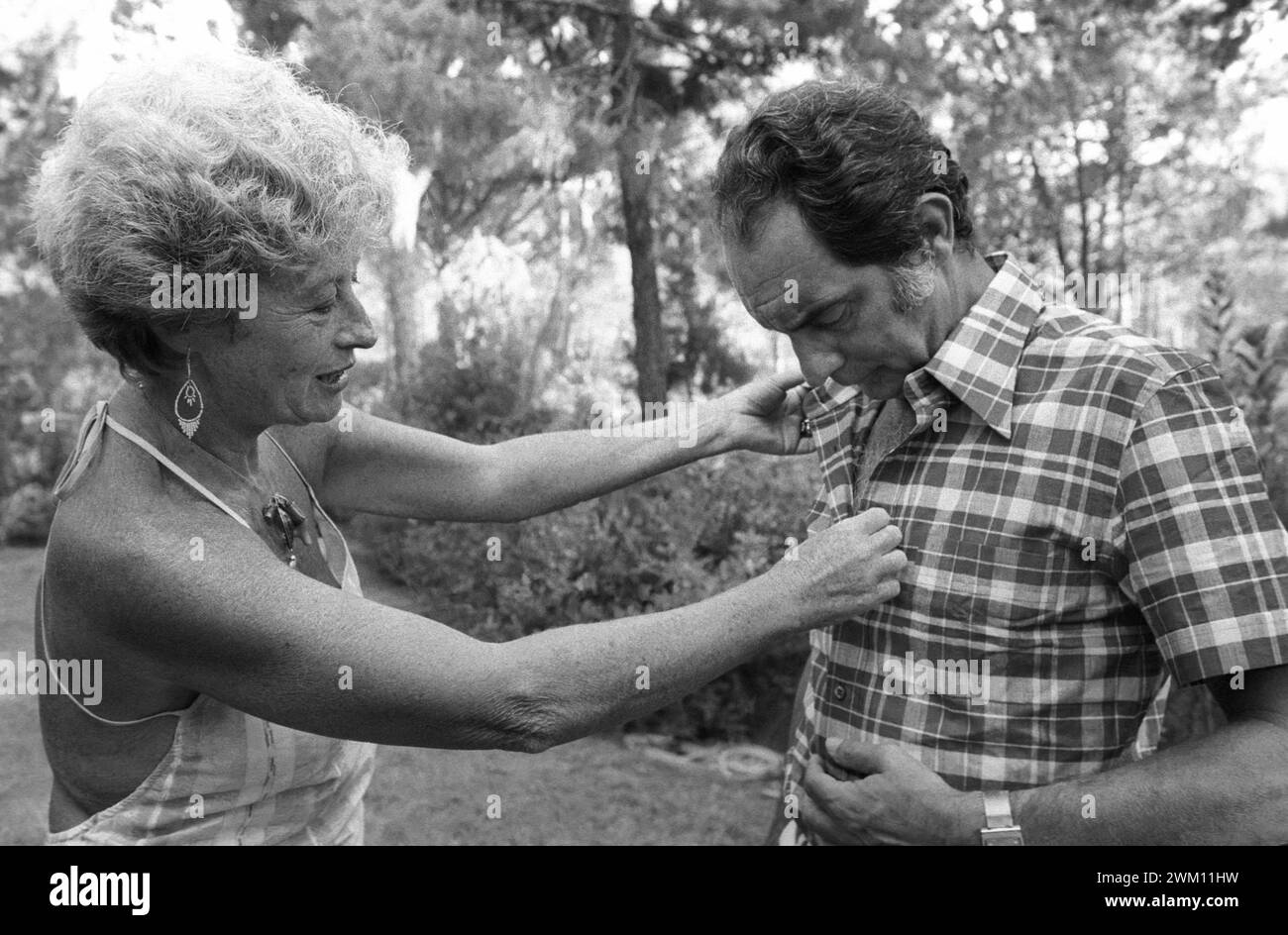 Moglie di italo calvino hi-res stock photography and images - Alamy