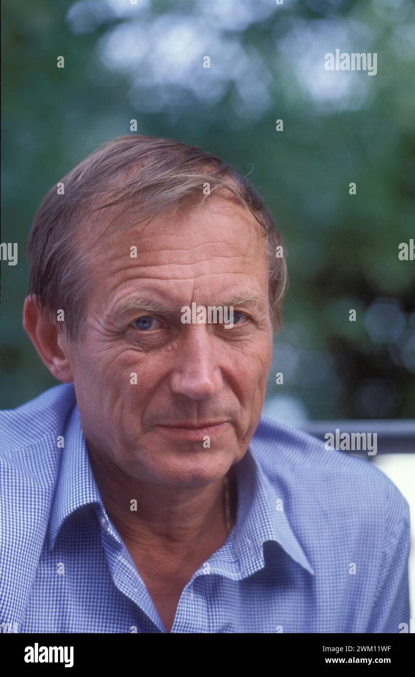 Evgueni evtouchenko hi-res stock photography and images - Alamy