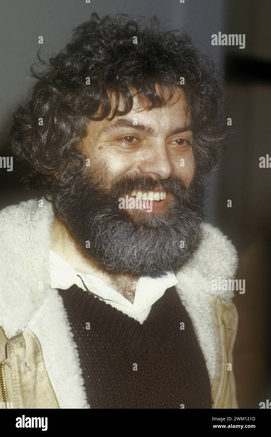 3825891 Marek Halter; (add.info.: French writer Marek Halter, 1980 / Lo ...