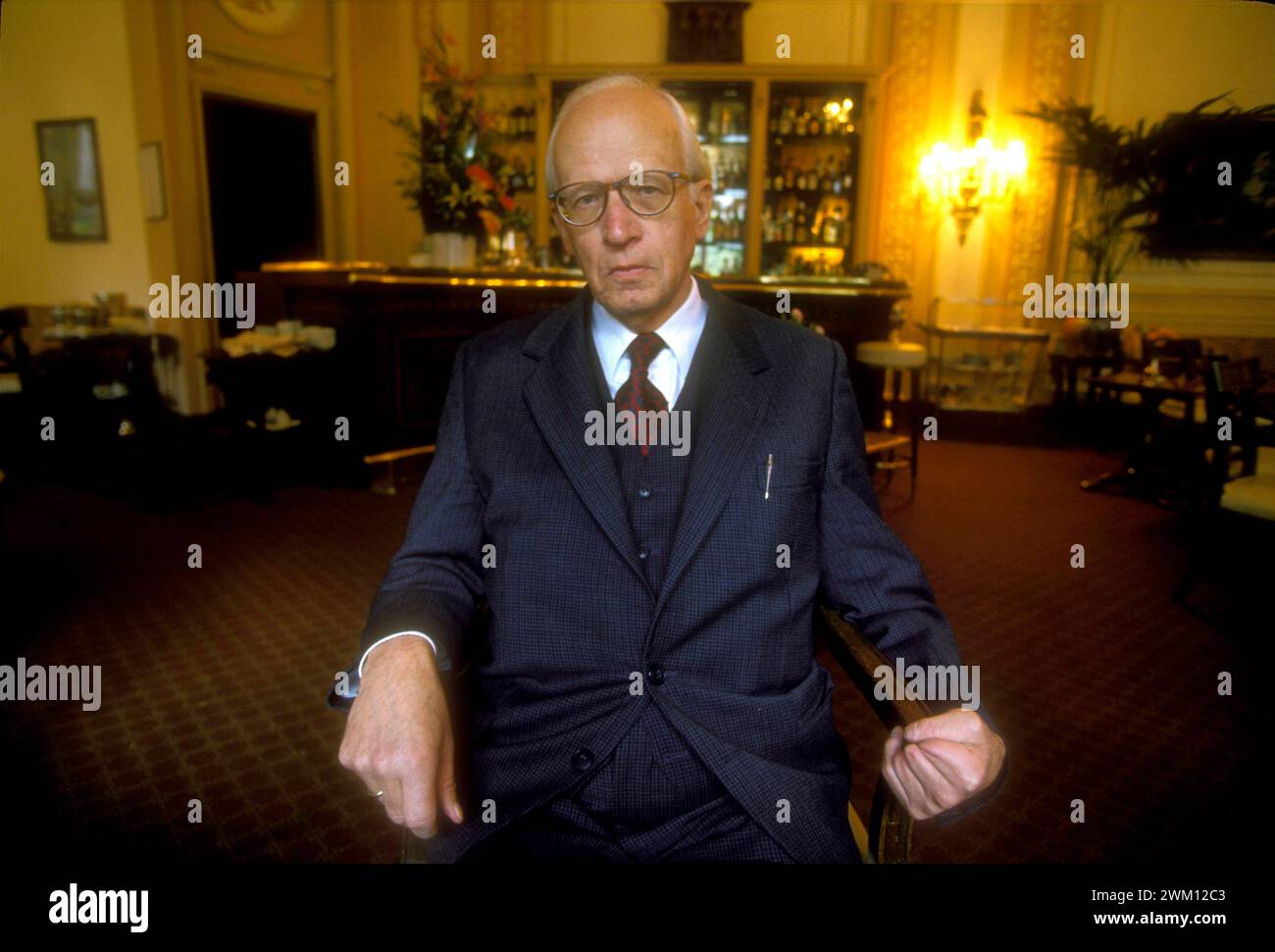 3826340 Etrnst Nolte; (add.info.: Rome, Excelsior Hotrel, 1994. German ...