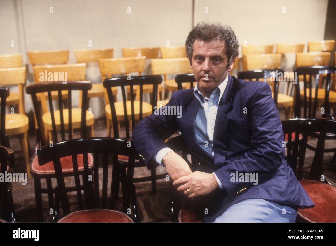 3827375 Daniel Barenboim; (add.info.: Pianist and conductor Daniel ...