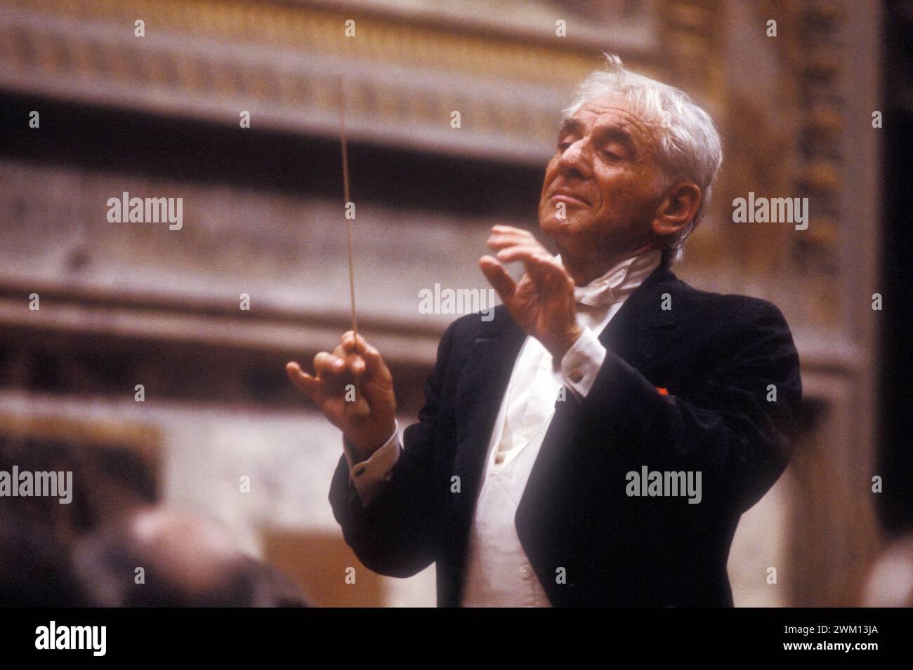 3827627 Leonard Bernstein; (add.info.: Vatican City, Regal Room, 1983 ...