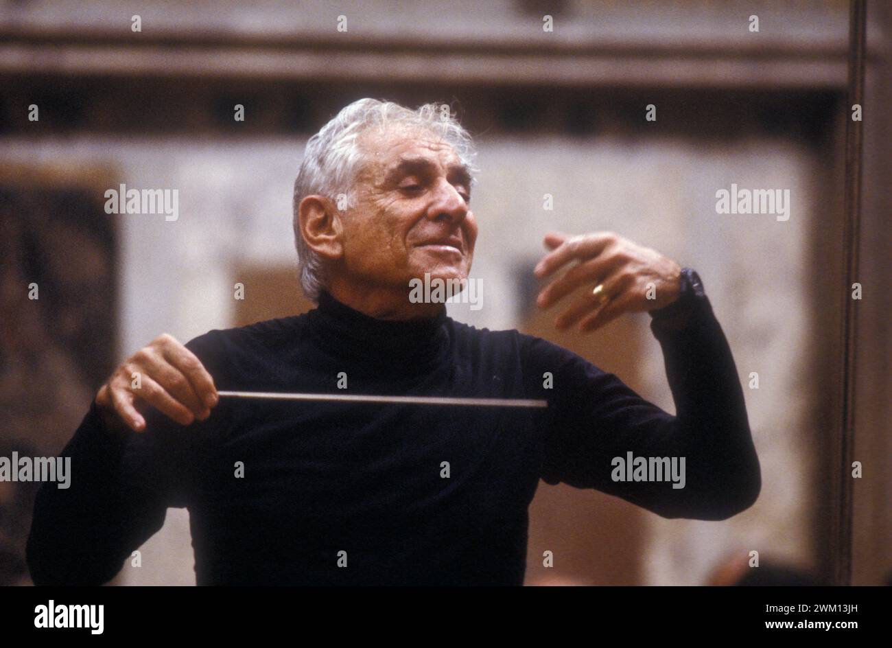 3827639 Leonard Bernstein; (add.info.: Vatican City, Regal Room, 1983 ...