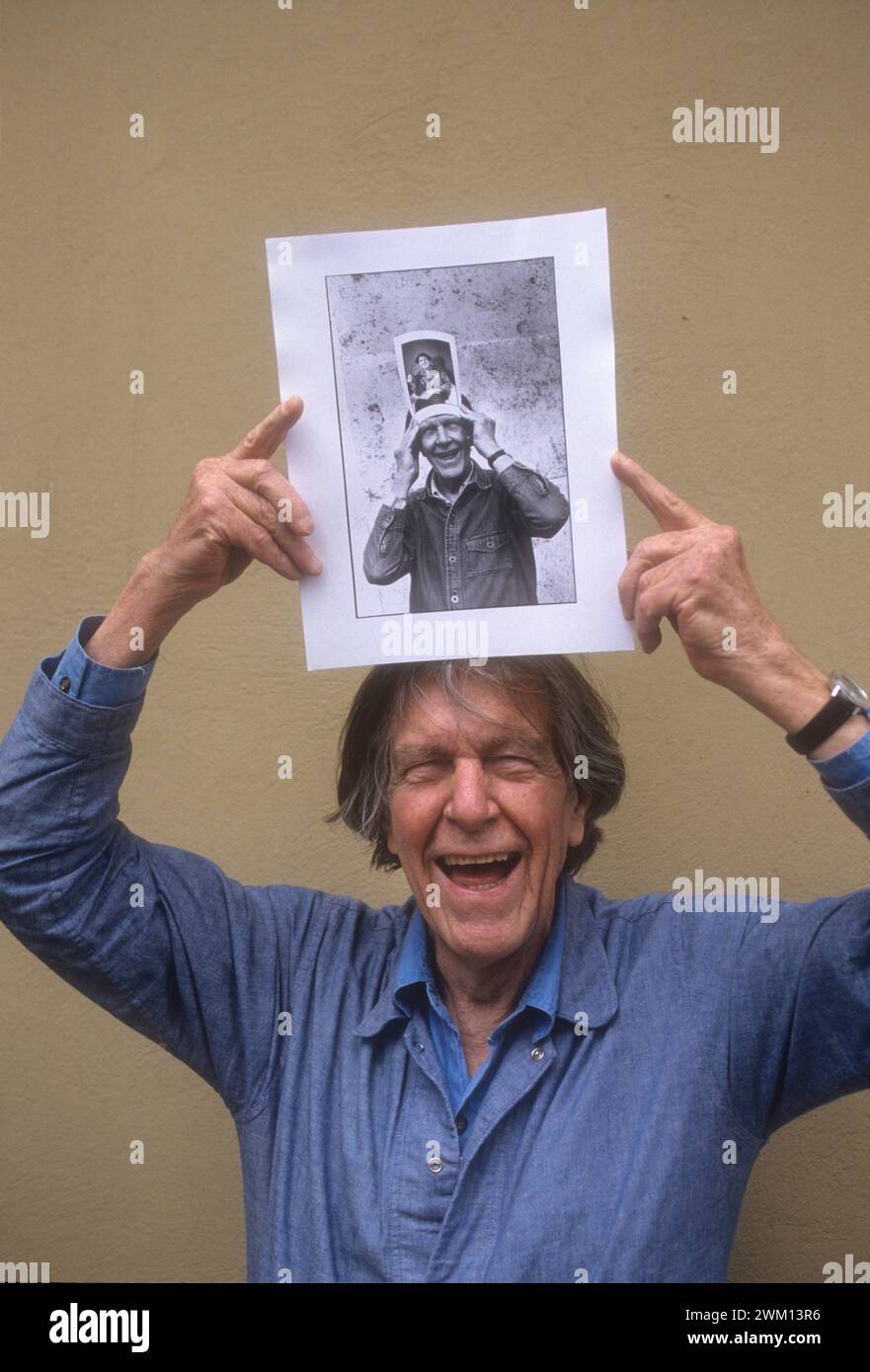 3827900 John Cage, Perugia, 1992 (photo); (add.info.: American composer ...