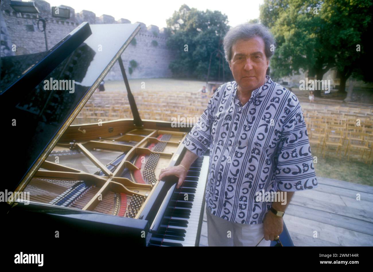 Italian pianisti hi-res stock photography and images - Alamy