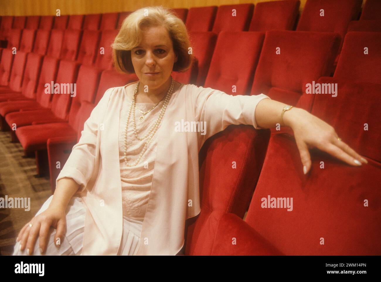 Julia hamari hi-res stock photography and images - Alamy