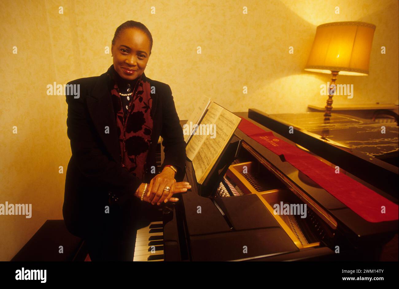 Barbara hendricks hi-res stock photography and images - Alamy