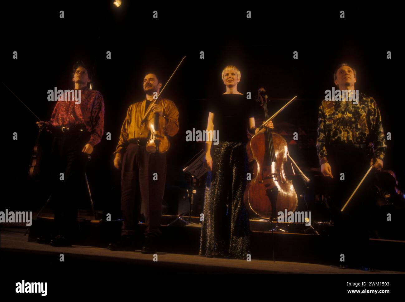 3829130 Kronos Quartet; (add.info.: Rome,1995: Kronos Quartet (David ...