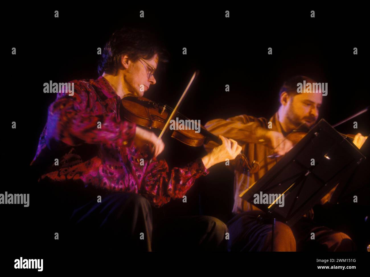 Violinisti americani hi-res stock photography and images - Alamy