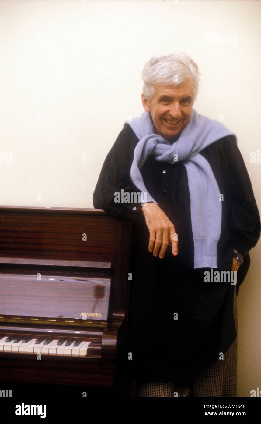 3829276 Peter Maag; (add.info.: Rome, 1983. Swiss conductor Peter Maag ...