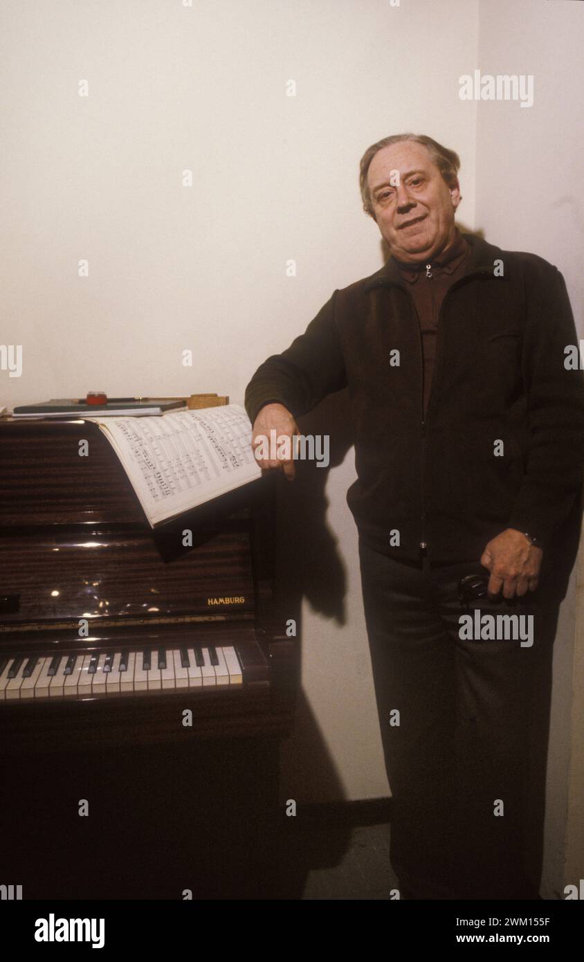 Australian conductors hi-res stock photography and images - Alamy