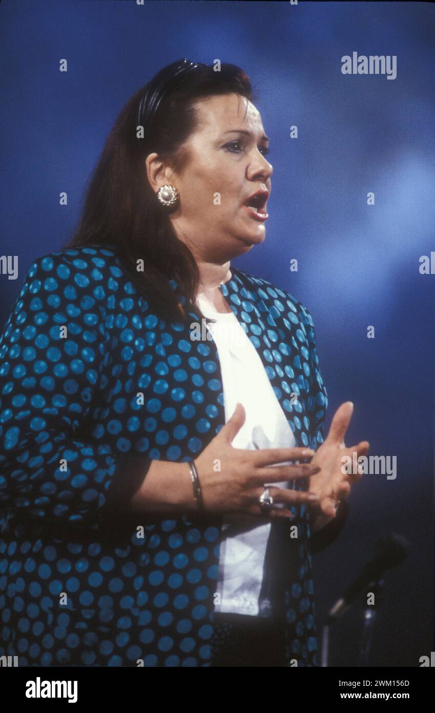 3829387 Eva Marton; (add.info.: Hungarian soprano Eva Marton, about ...