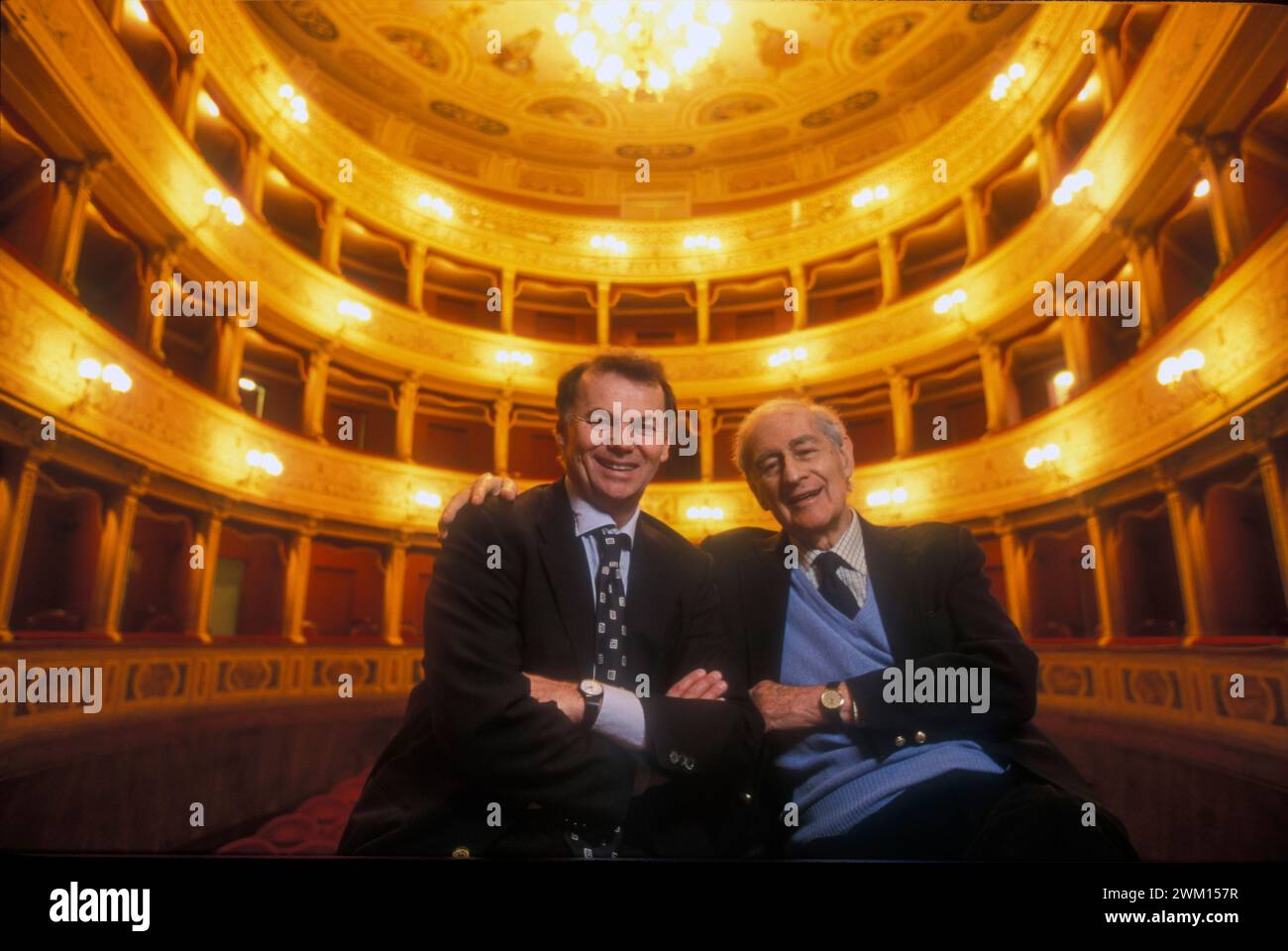 Figli adotti hi-res stock photography and images - Alamy